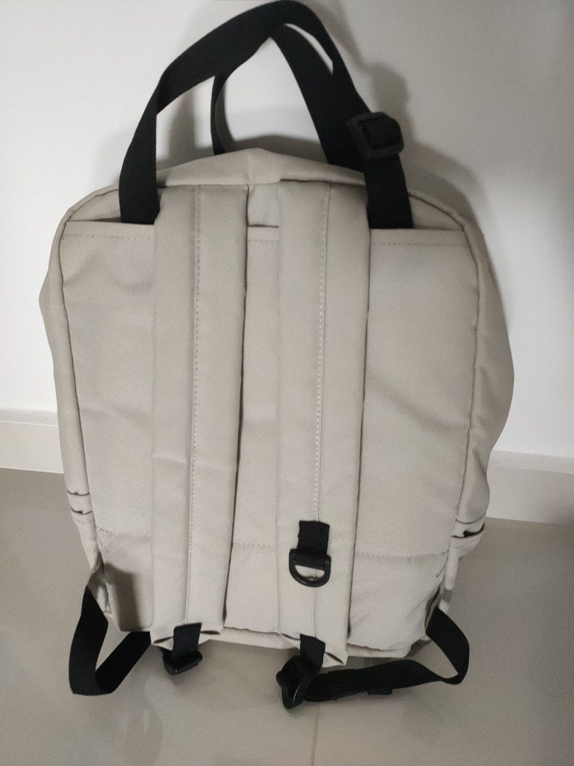 MUJI Versatile Bagpack, Women's Fashion, Bags & Wallets, Backpacks on ...