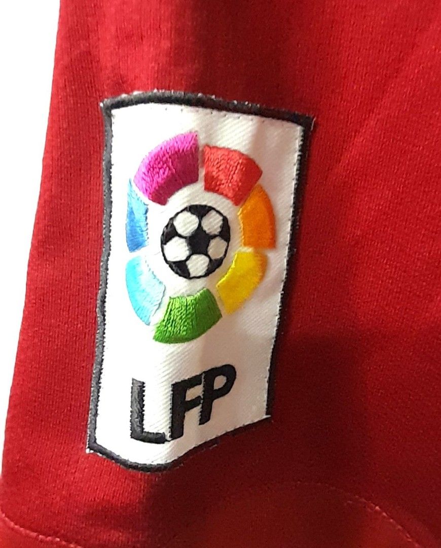 NIKE FC BARCELONA UNICEF FOOTBALL JERSEY ( on Carousell