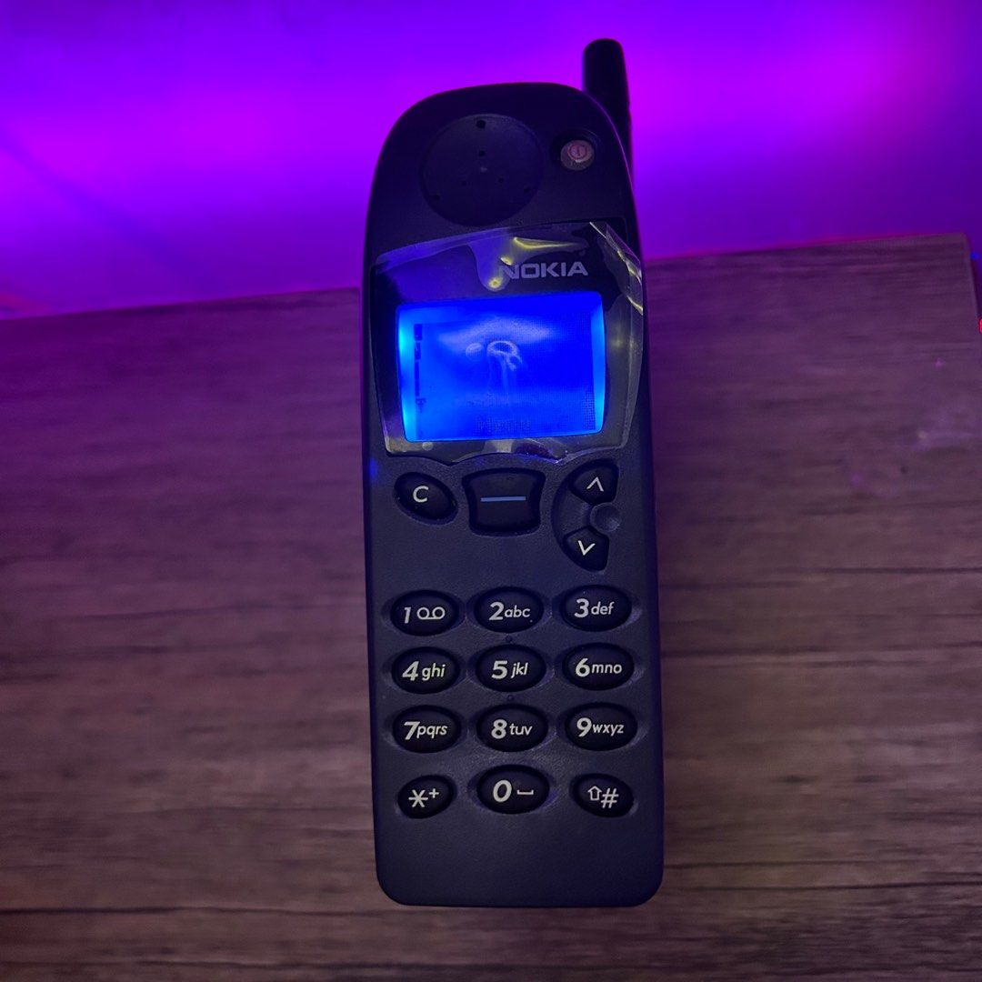 Nokia 5110 Refurbished Blue Backlight Globe Lock, Mobile Phones ...