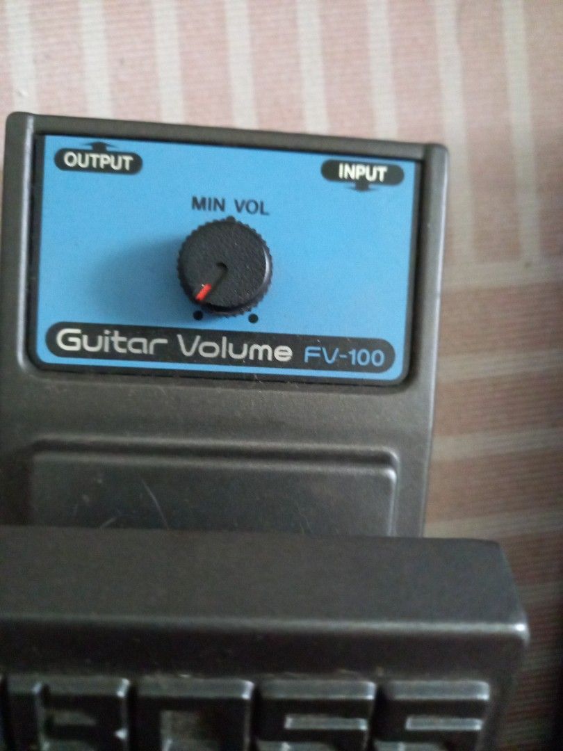 NOS VINTAGE CLASSIC BOSS FV-100 VOLUME PEDAL, Hobbies & Toys, Music ...