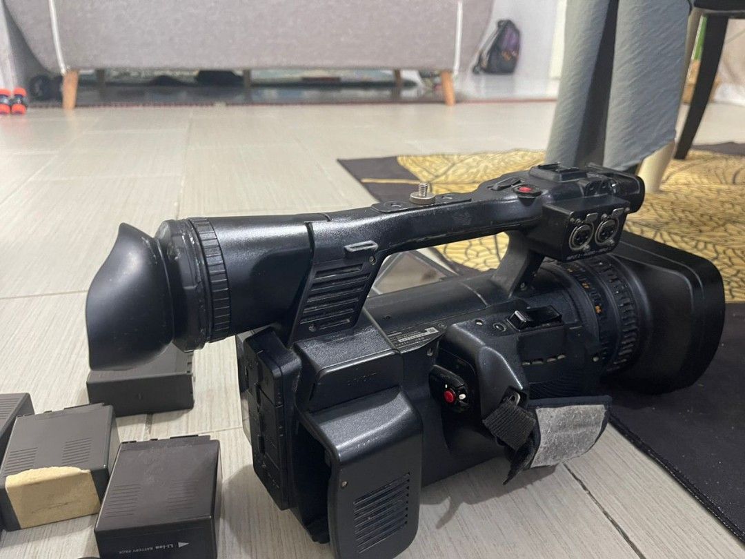 Panasonic video camera, Photography, Cameras on Carousell