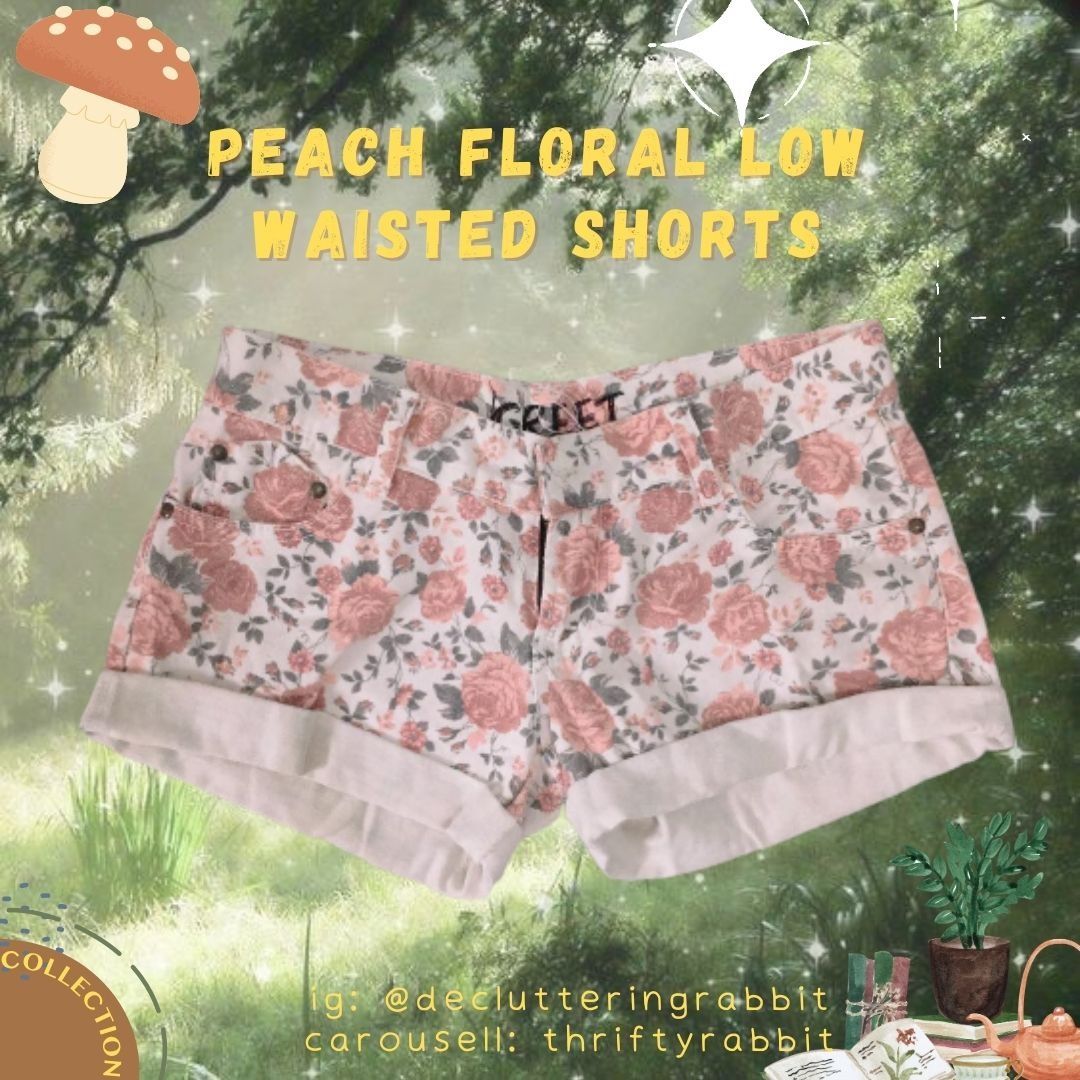 Peach floral low-waisted shorts (cottagecore/fairycore), Women's ...
