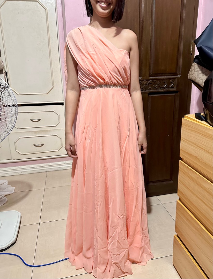 Peach semi-infinity gown | ELEGANT GOWN on Carousell