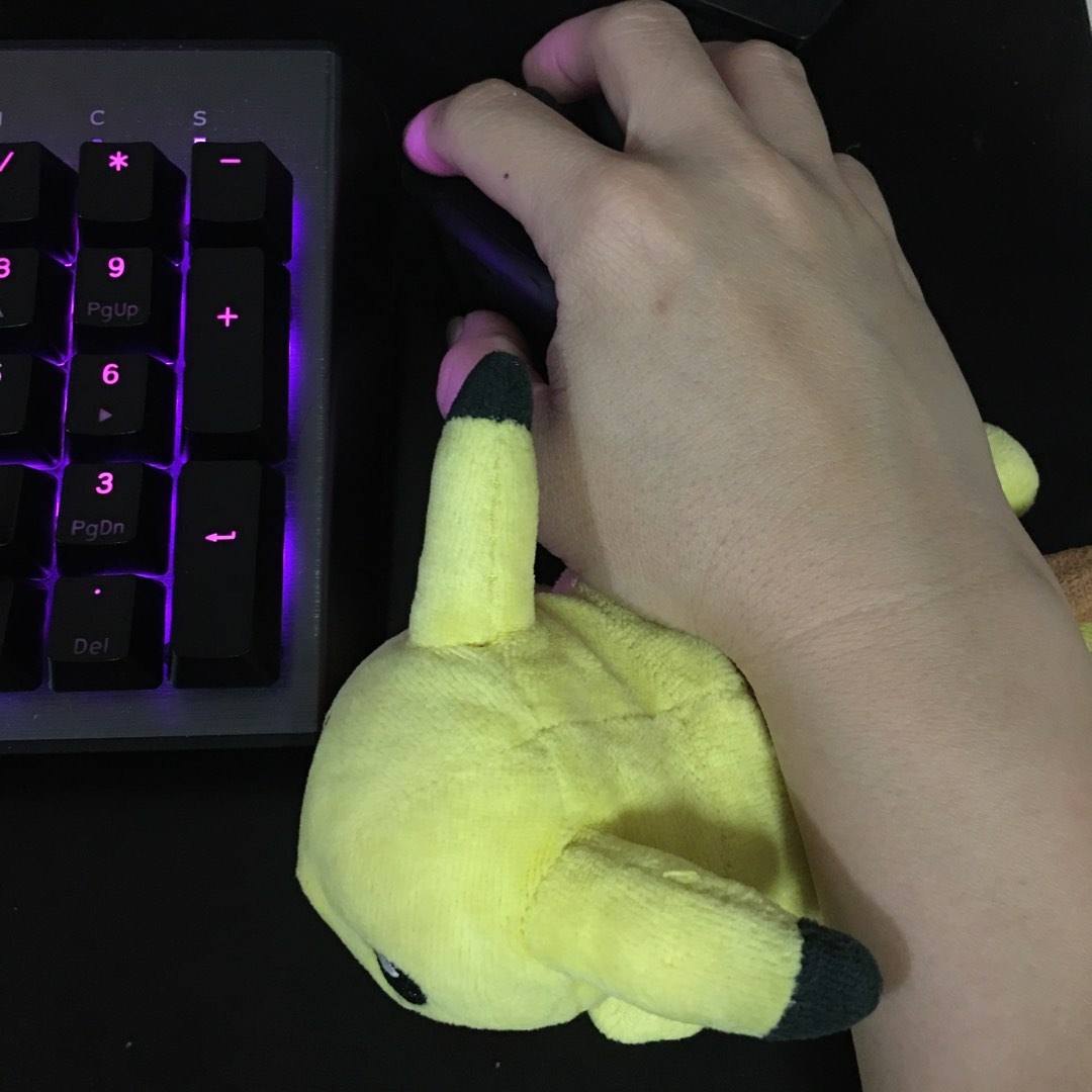 Pikachu hand rest, mouse pad, Soft Toy, pikachu,Pokemon, Hobbies & Toys ...