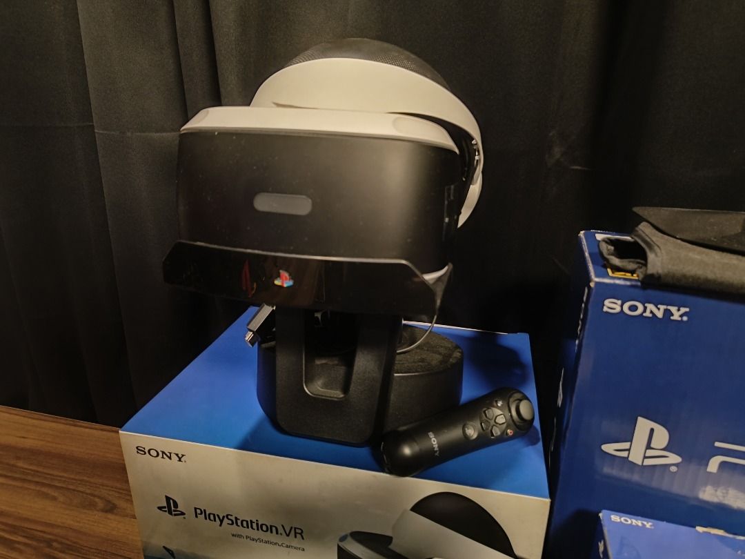 (RESERVED) Playstation Super Bundle! PS4 PRO / PSVR / Games / Accessories , Video Gaming, Video ...