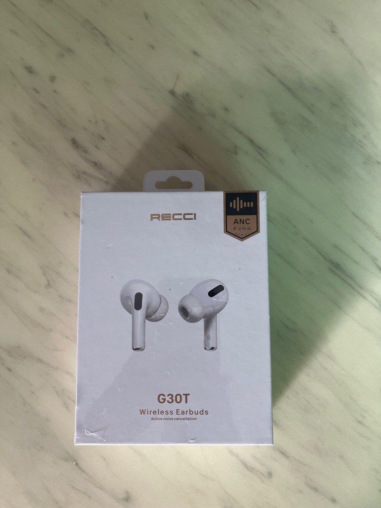 RECCI G30T wireless earbuds, Audio, Earphones on Carousell