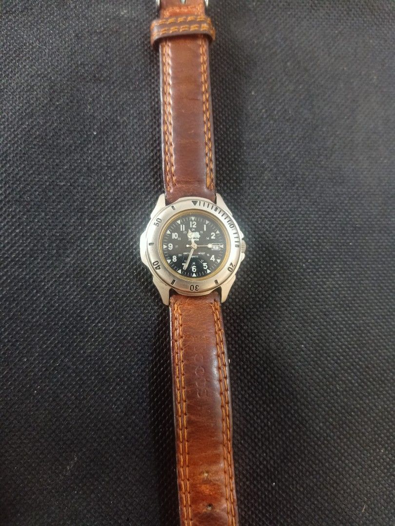 Roots, Women's Fashion, Watches & Accessories, Watches on Carousell