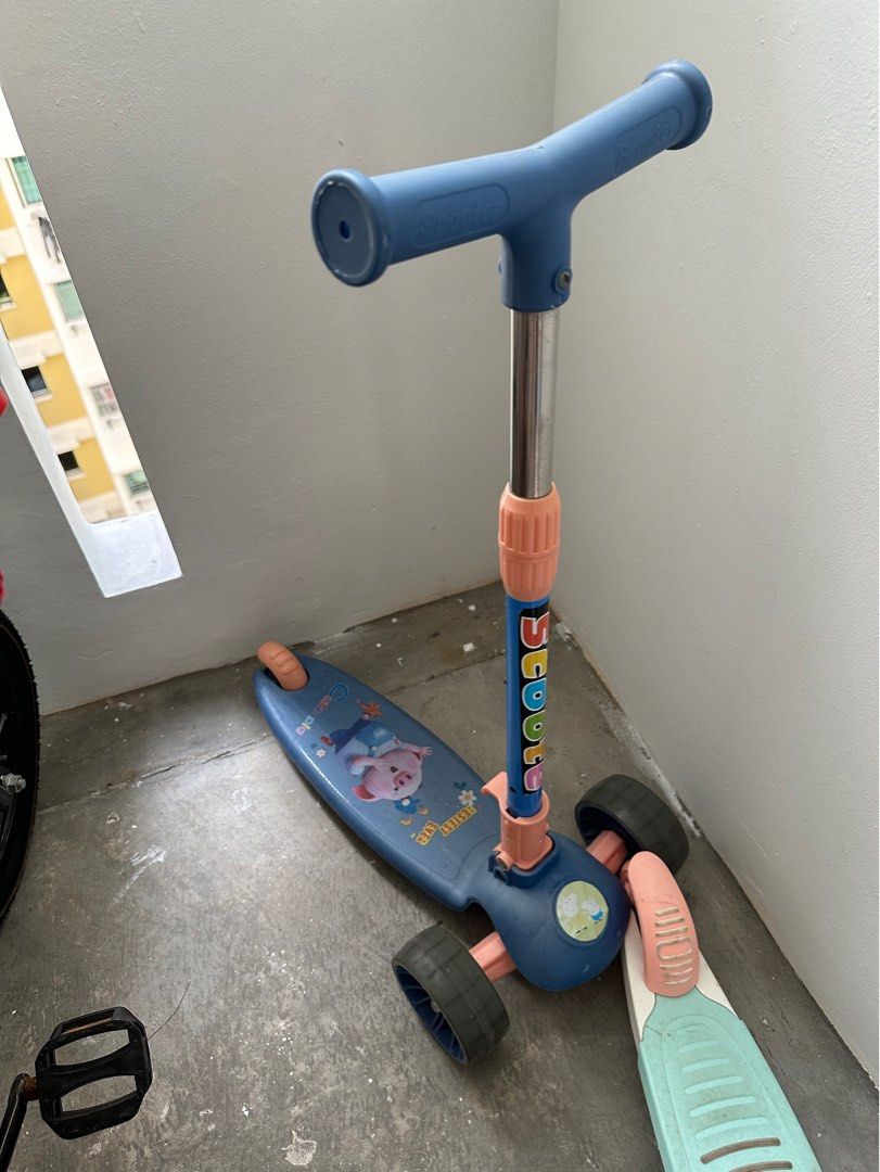 Scooter for older kids, Babies & Kids, Infant Playtime on Carousell