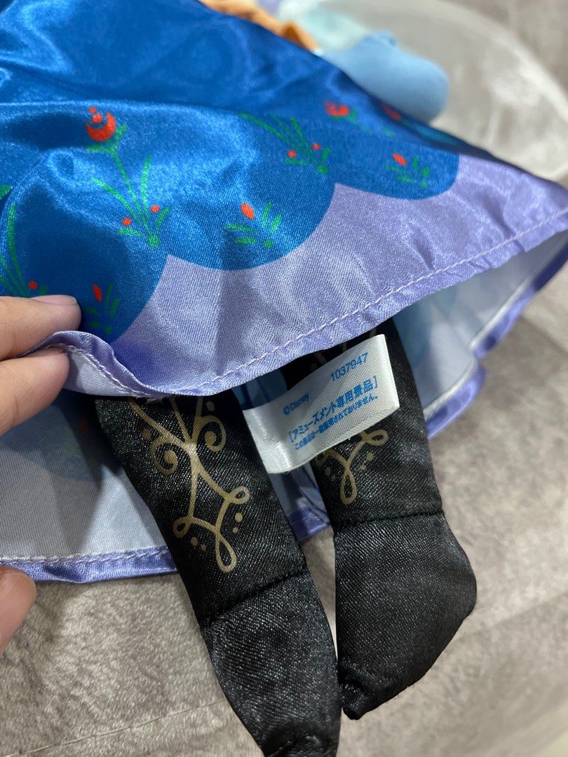 Sega Frozen soft toys Elsa& Anna, Hobbies & Toys, Toys & Games on Carousell