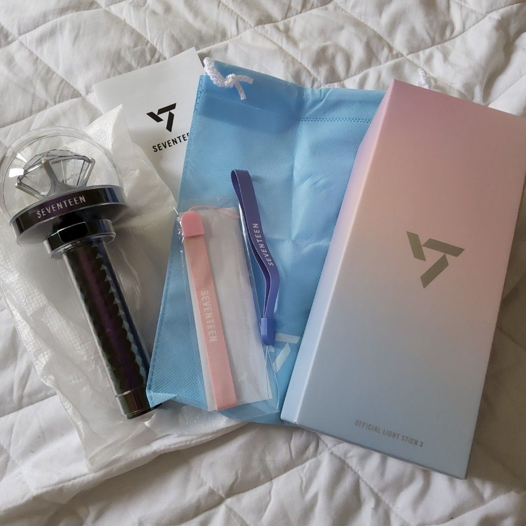 SEVENTEEN - OFFICIAL LIGHTSTICK VER.3, Hobbies & Toys, Memorabilia & Collectibles, K-Wave on ...