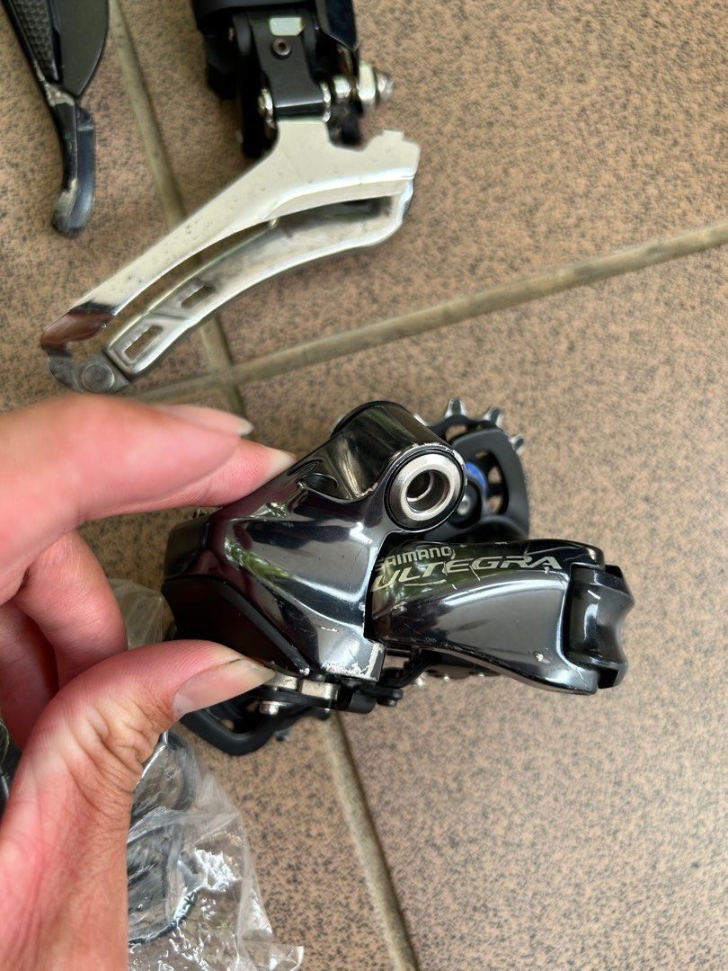 Shimano Ultegra Di2 6870 Upgrade Kit, Sports Equipment, Bicycles ...