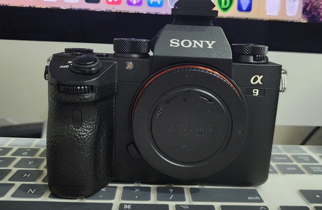 SONY A9 BODY WITH VERTICAL GRIP, Photography, Cameras on Carousell
