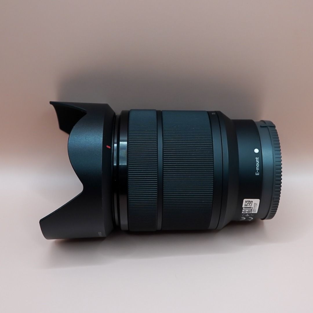 Sony FE 28-70mm F3.5-5.6 OSS Lens, Photography, Lens & Kits on Carousell