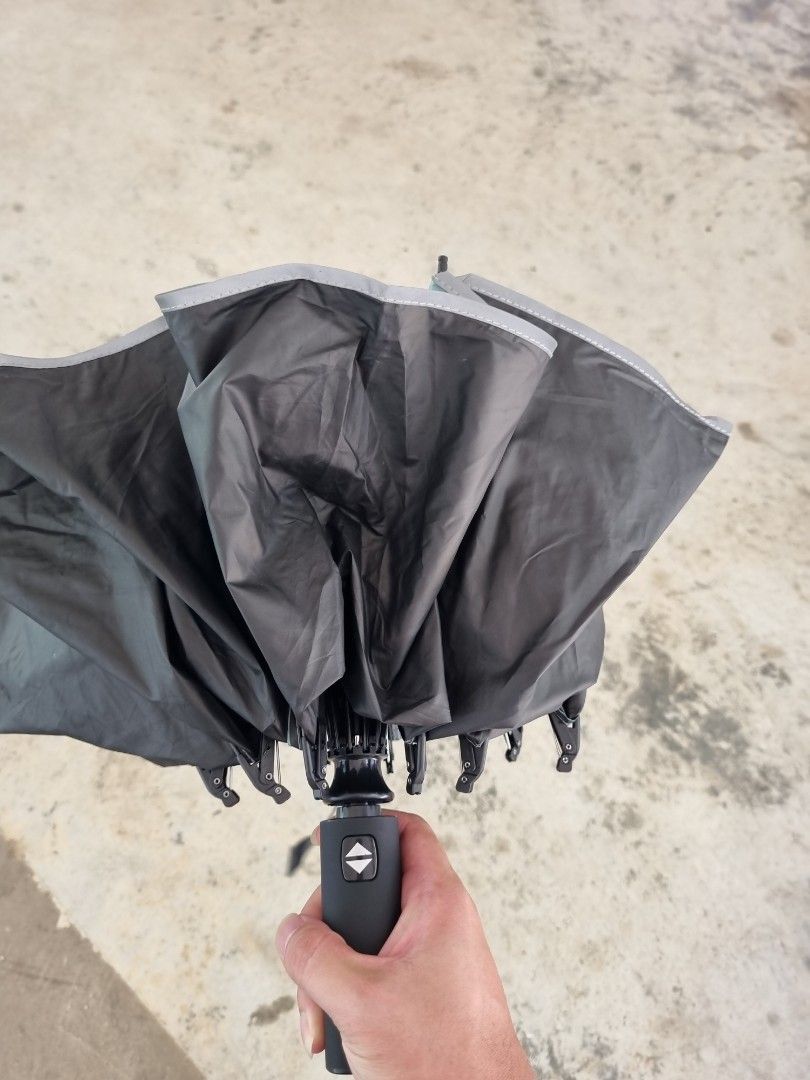 Spring loaded Umbrella, UV resistant, inverse, water repellent, Hobbies ...