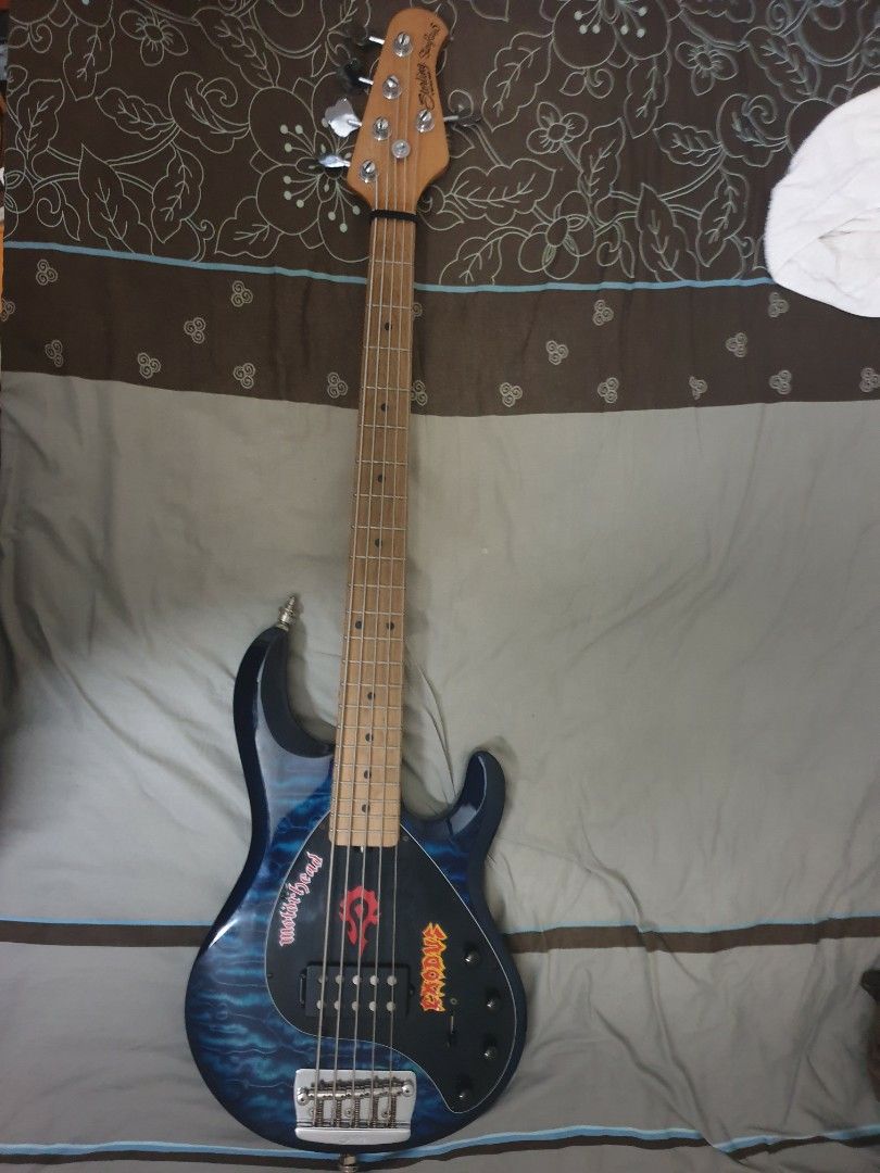 Sterling by MusicMan Stingray Ray35QM with Mono Dual Bass Bag, Hobbies ...