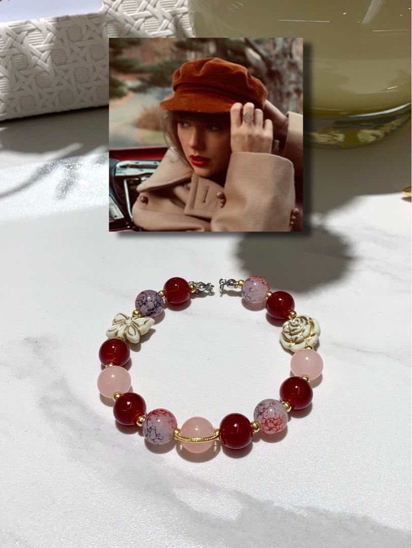 Taylor Swift Frendship bracelet (Red ver.), Women's Fashion, Jewelry ...
