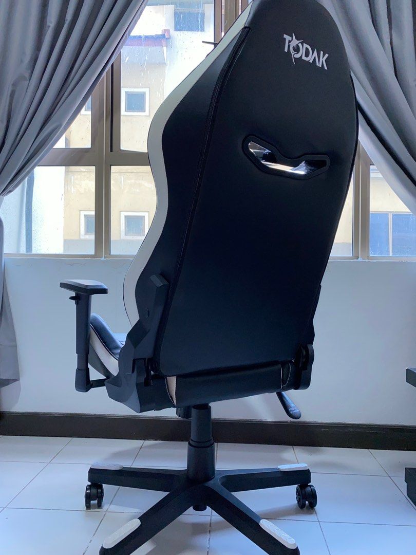 Todak Alpha Gaming Chair, Furniture & Home Living, Furniture, Chairs on ...