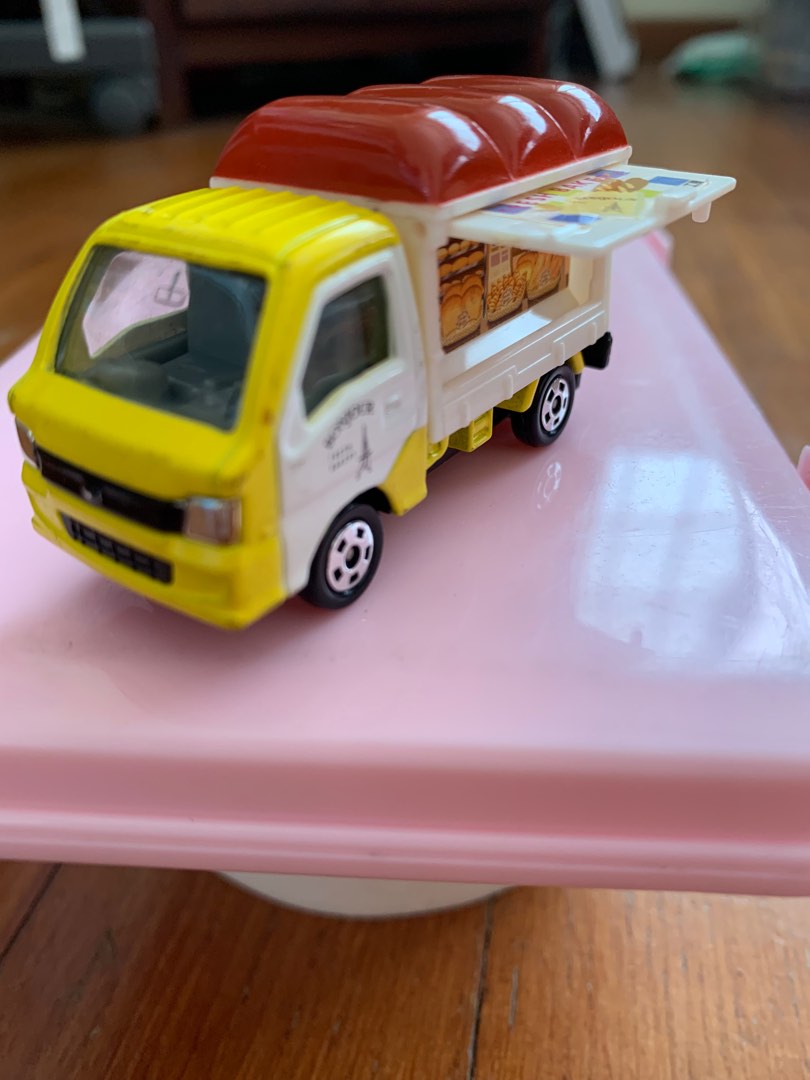 Tomica Tomy Bakery Truck, Hobbies & Toys, Toys & Games on Carousell