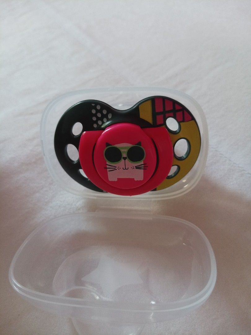 Tommee Tippee Pacifier, Babies & Kids, Nursing & Feeding, Soothers ...