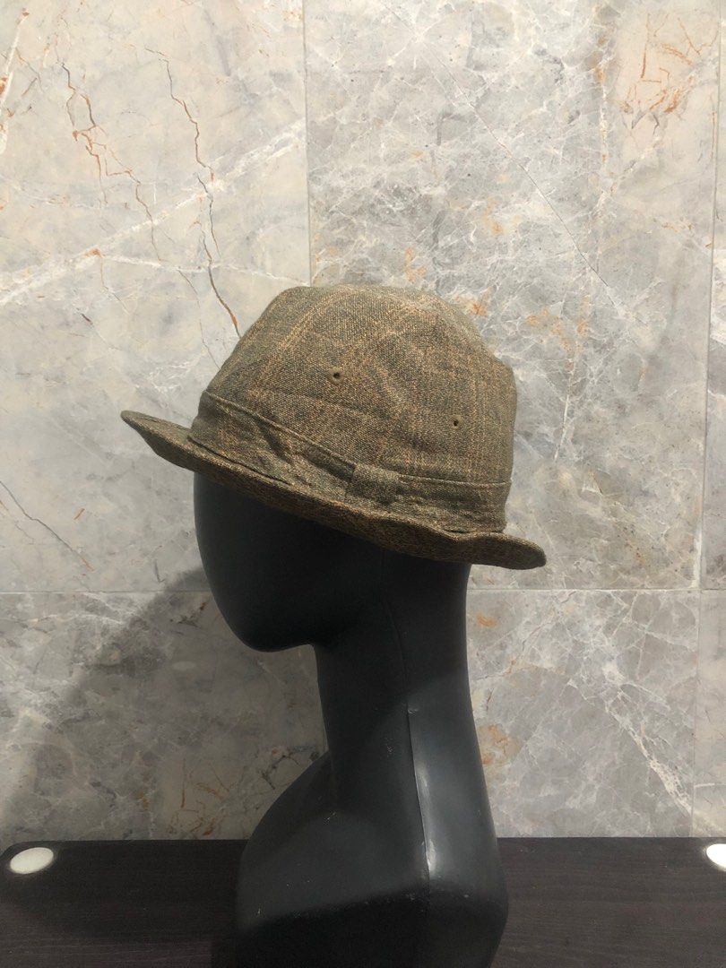 Topi fedora royal, Fesyen Pria, Aksesoris, Topi di Carousell