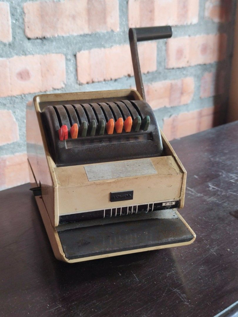 Vintage Uchida cheque writer, Hobbies & Toys, Collectibles & Memorabilia, Vintage Collectibles ...