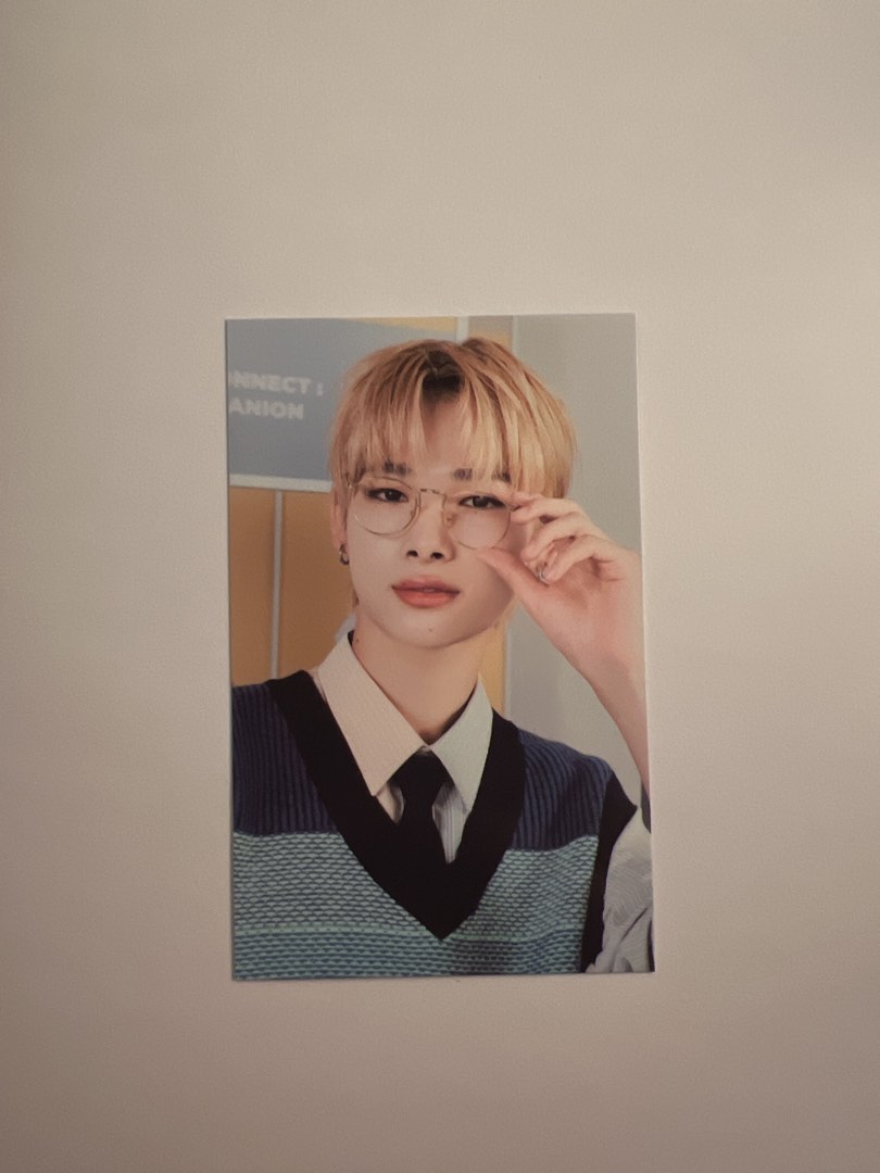 wts/lfb niki riki mini photo binder pc, Hobbies & Toys, Memorabilia ...