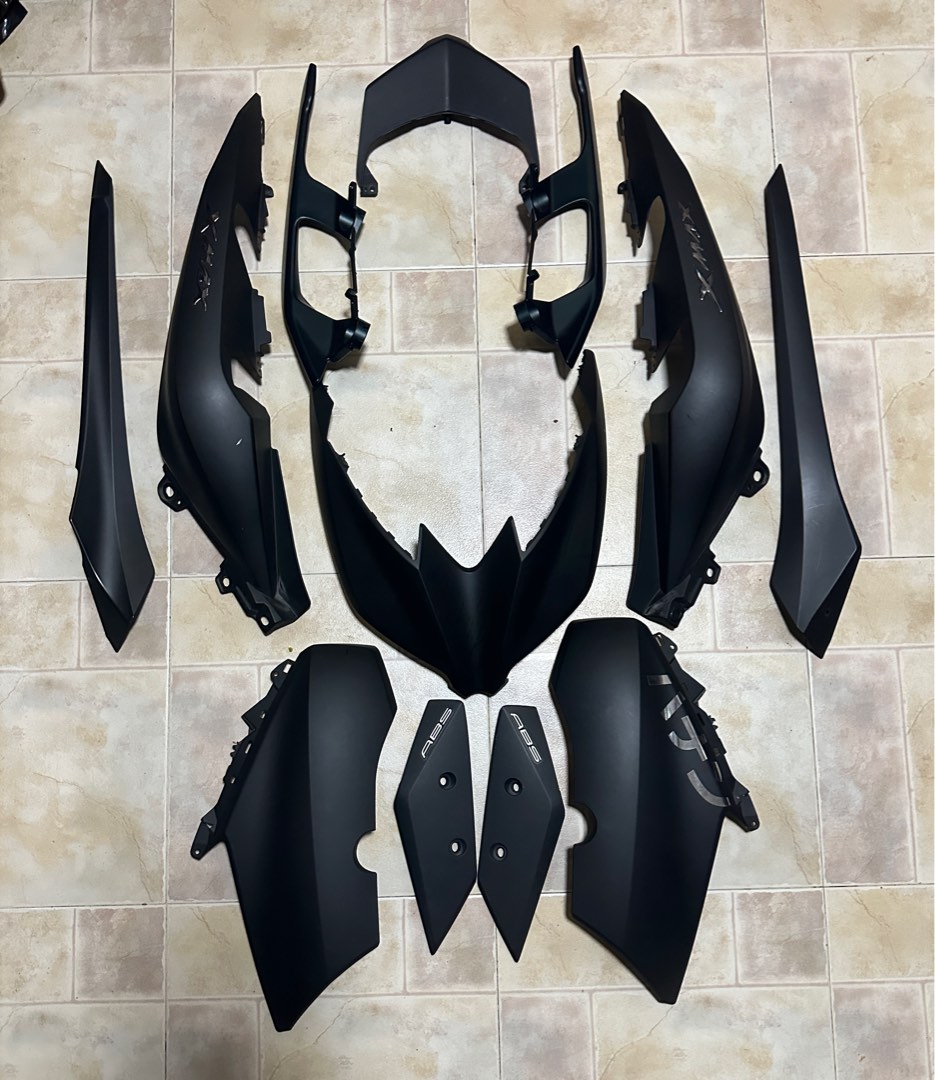 Xmax coverset, Motorcycles, Motorcycle Accessories on Carousell