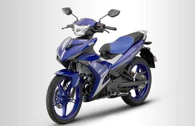 Yamaha Sniper V1 original stock blue rims, Motorcycles, Motorcycle ...