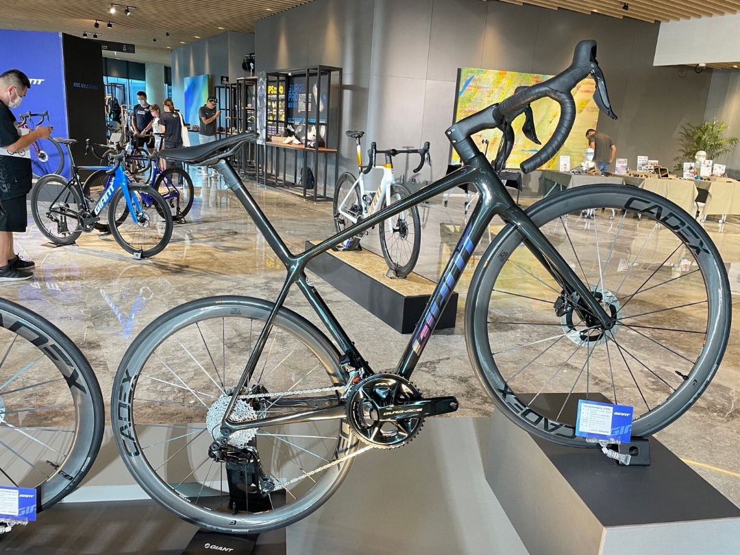 2024 TCR Advanced SL0 Disc, Sports Equipment, Bicycles & Parts ...