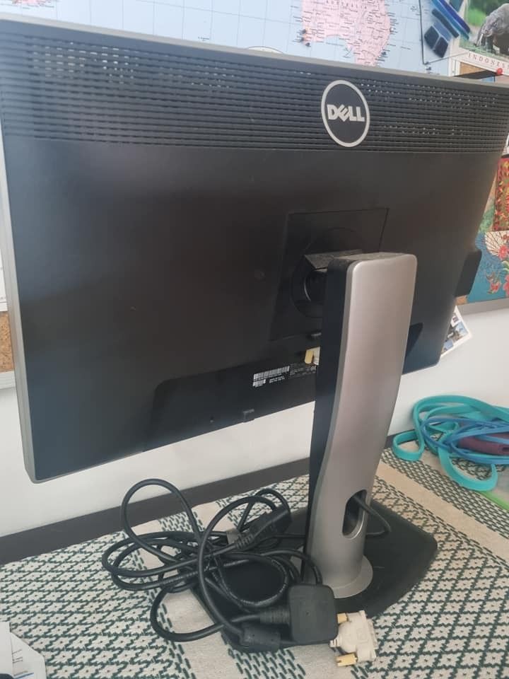 22" computer monitor, Computers & Tech, Parts & Accessories, Monitor ...