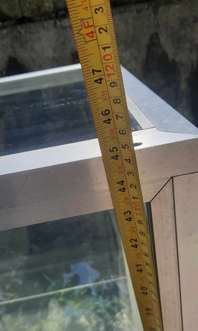 4 Layer Glass Stante 5feet Length on Carousell