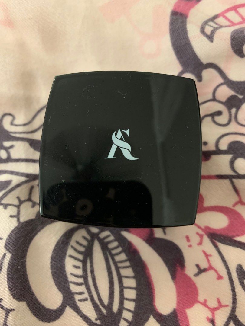 Aliff Syukri powder + foundation, Beauty & Personal Care, Face, Face ...