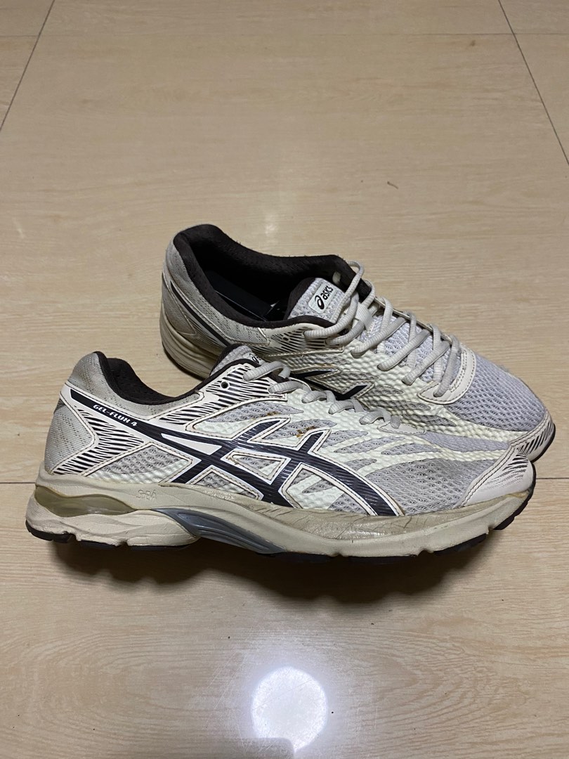 Asics Gel Flux 4 on Carousell