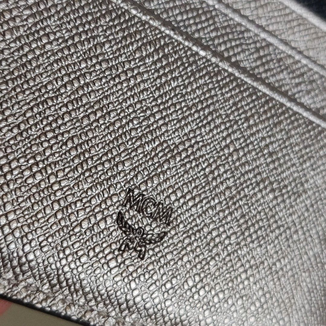 Authentic mcm money clipper card wallet, Men's Fashion, Watches ...