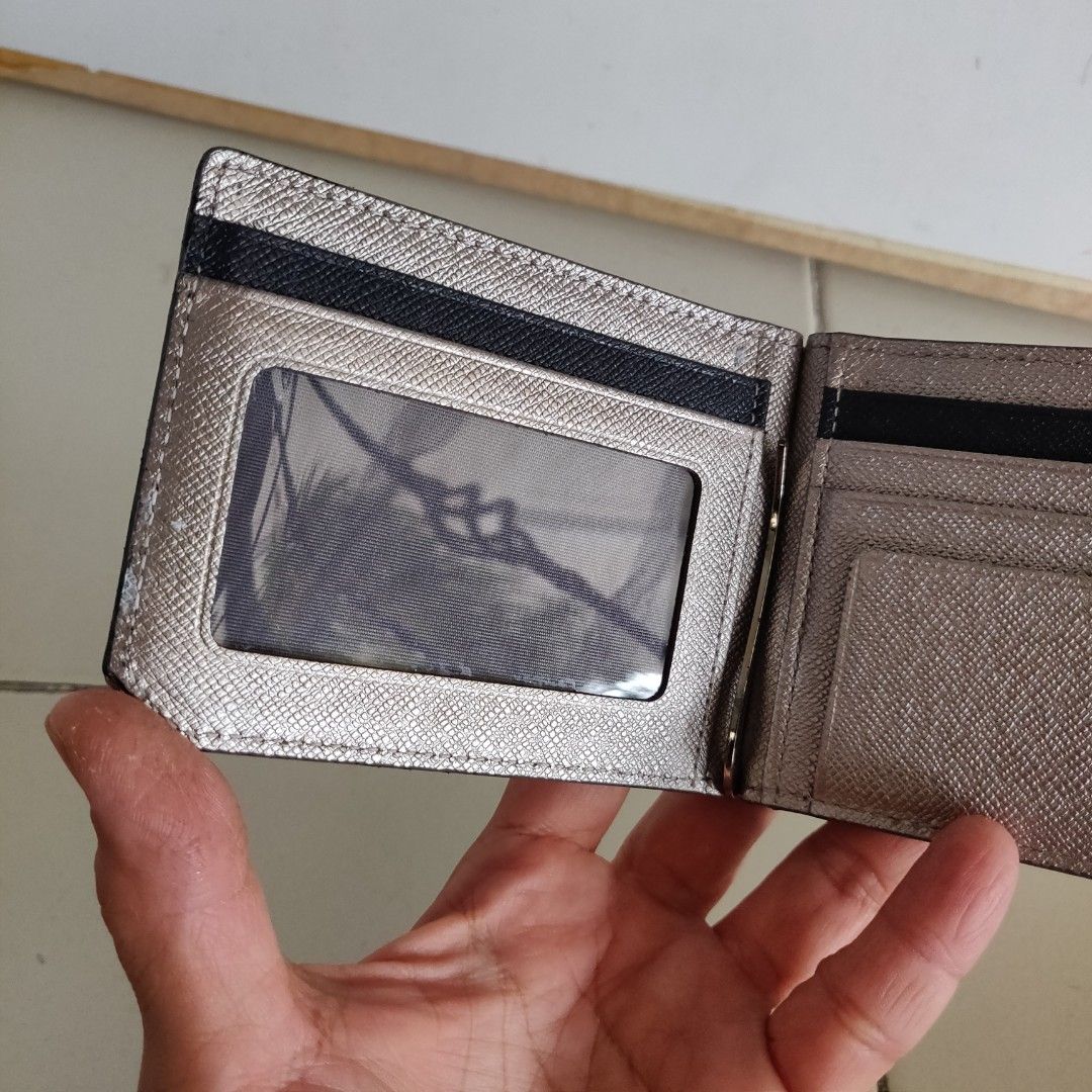 Authentic mcm money clipper card wallet, Men's Fashion, Watches ...