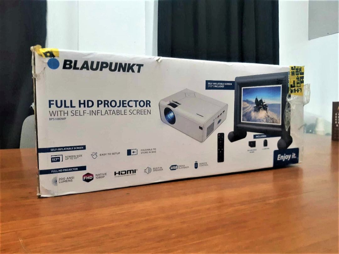 Blaupunkt Full HD Projector with Self Inflatable Screen, TV & Home ...