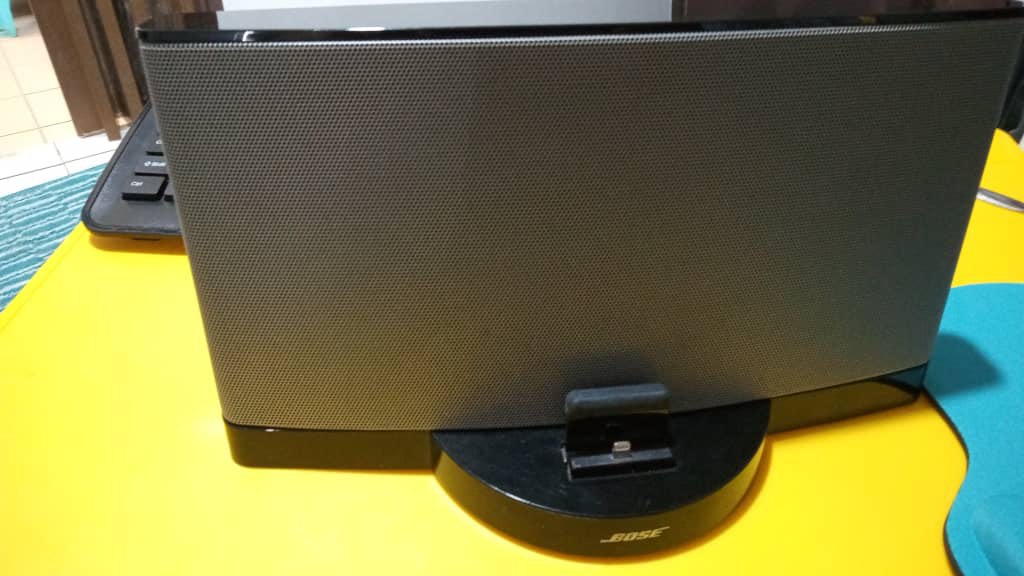 BOSE Sounddock Series 3 with lightning port for iPhone users., Audio ...