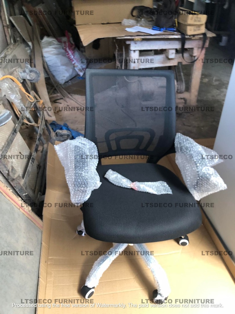 BRAND NEW MESH CHAIR OFFICE FURNITURE | OFFICE PARTITION on Carousell