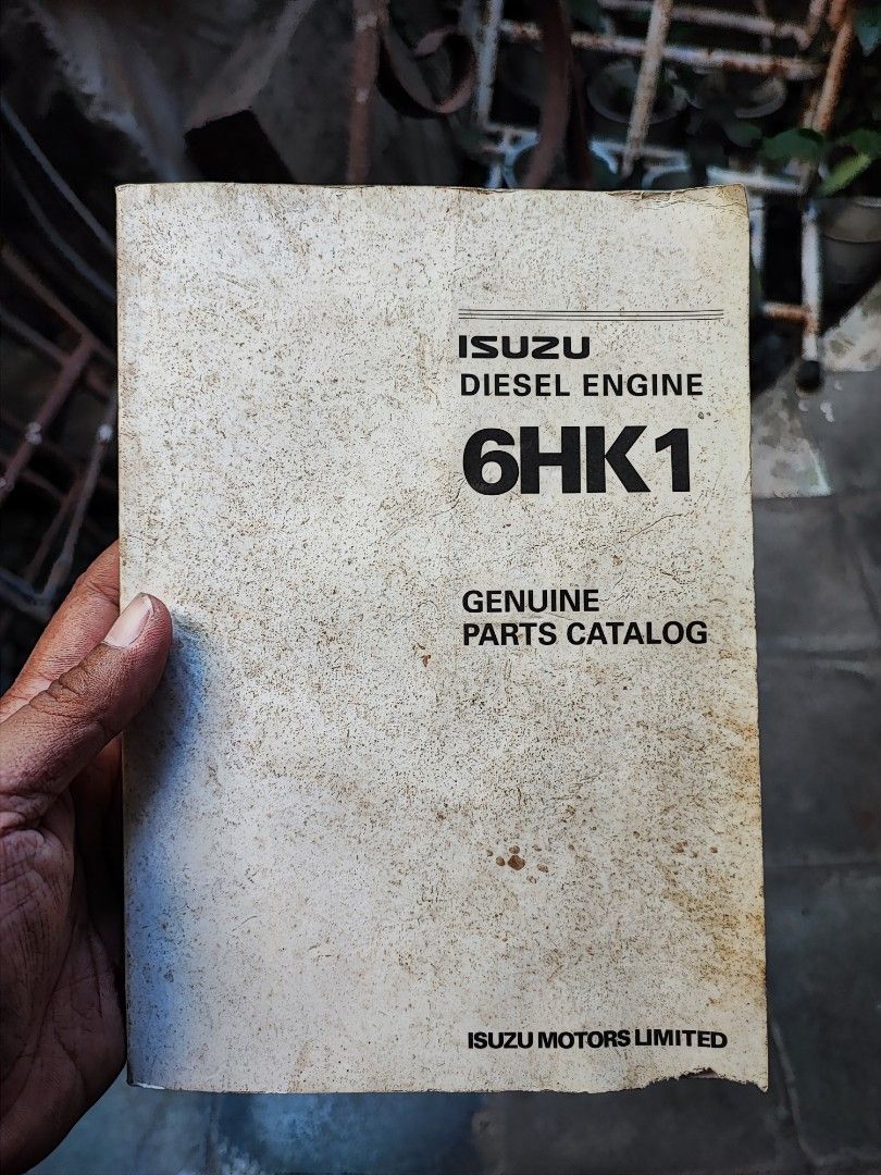 Buku Genuine Parts Catalog Isuzu Diesel Engine, Buku & Alat Tulis, Buku ...