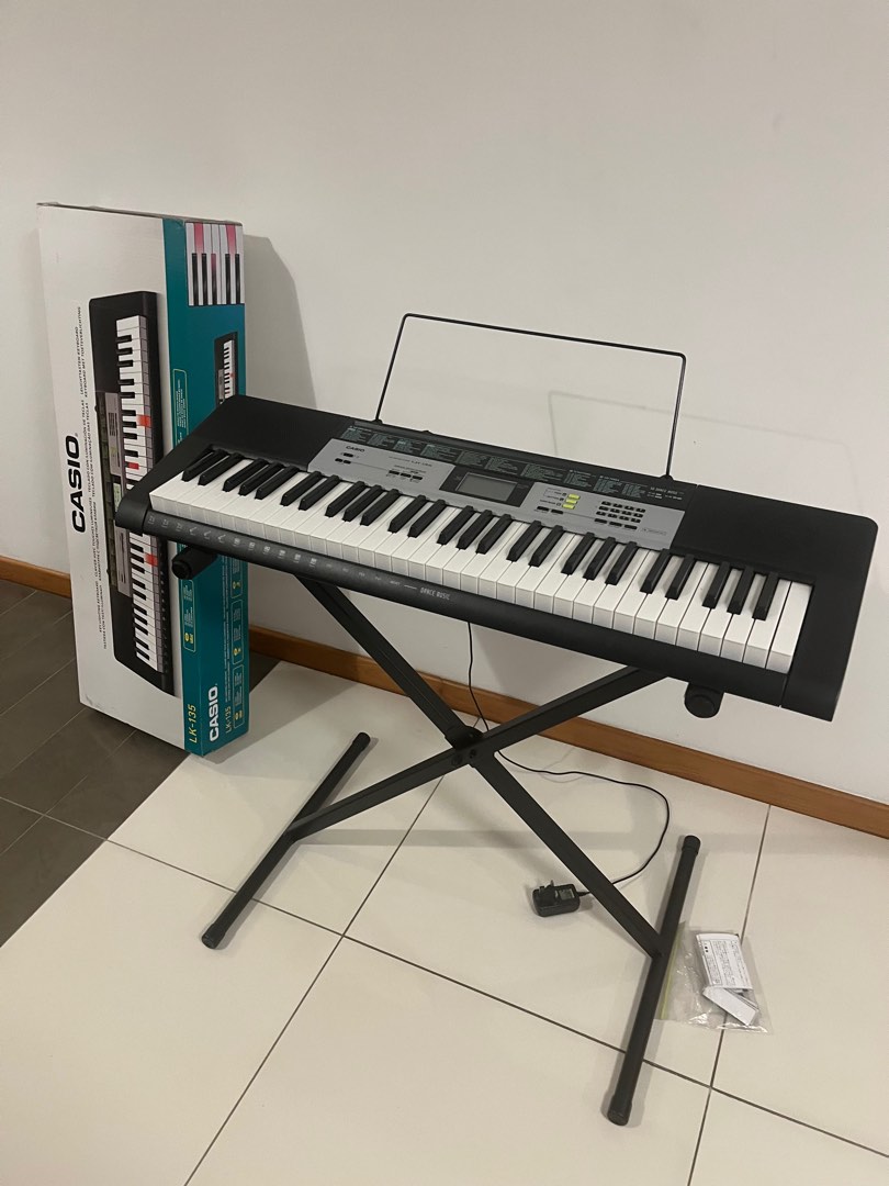 Casio Keyboard Lk 135 Hobbies And Toys Music And Media Musical Instruments On Carousell