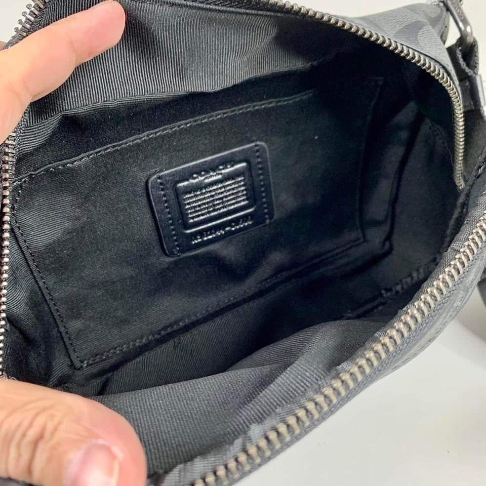 Coach Elias Beltbag in Signature Canvas, Men's Fashion, Bags, Belt bags ...