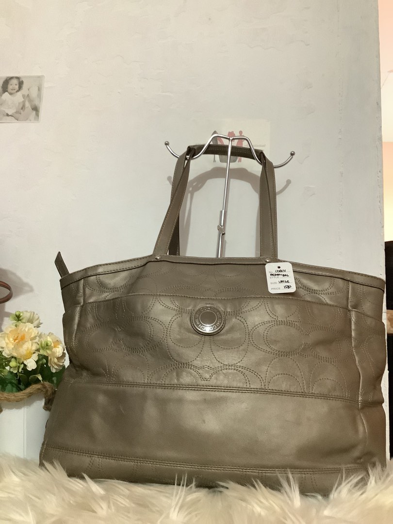 Coach Mommy Bag, Luxury, Bags & Wallets on Carousell