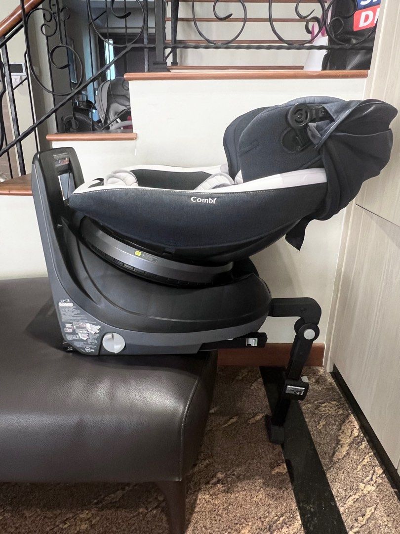 Combi Culmove Smart Isofix Car Seat, Babies & Kids, Going Out, Car Seats on Carousell