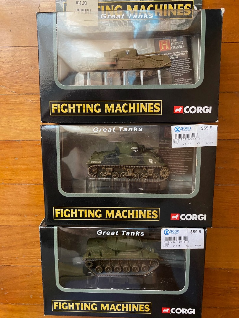 CORGI Fighting Machines Collection - Churchill Tank / M48 Tank / M4 ...
