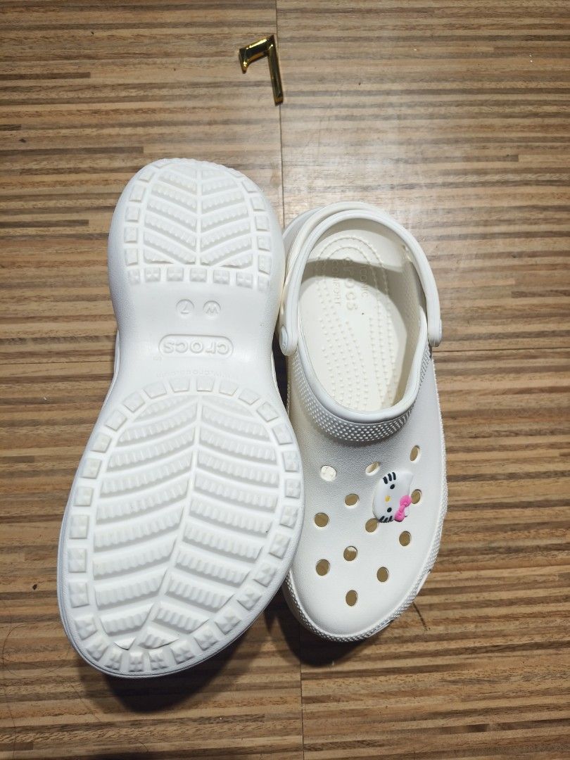 Crocs Chunky on Carousell