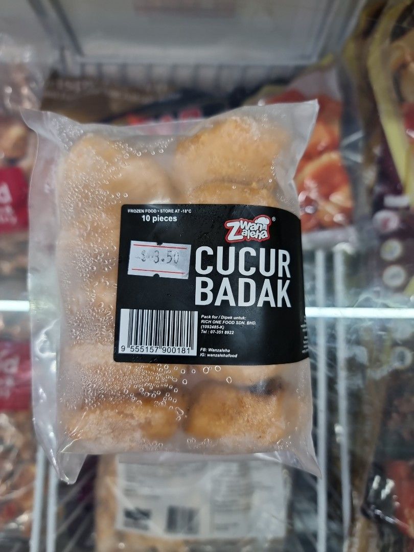 Wan Zaleha Cucur Badak, Food & Drinks, Packaged & Instant Food on Carousell
