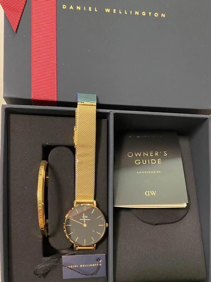 DANIEL WELLINGTON GOLD BLACK DIAL AUTHENTIC WATCH on Carousell