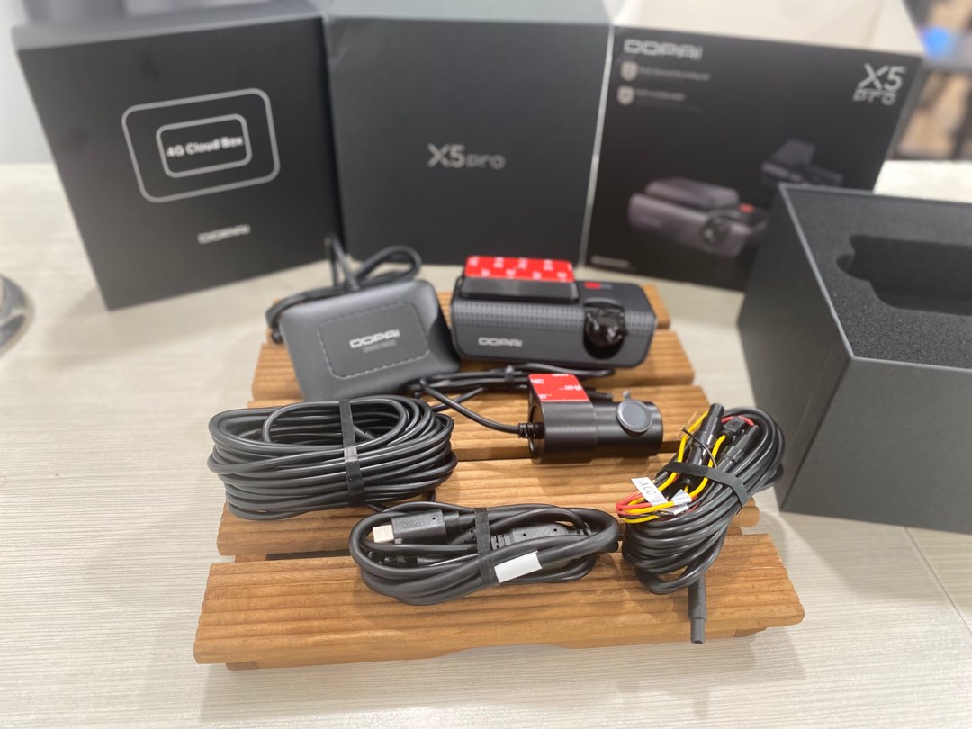 Ddpai x5 pro + 4G cloud box, Car Accessories, Electronics & Lights on ...