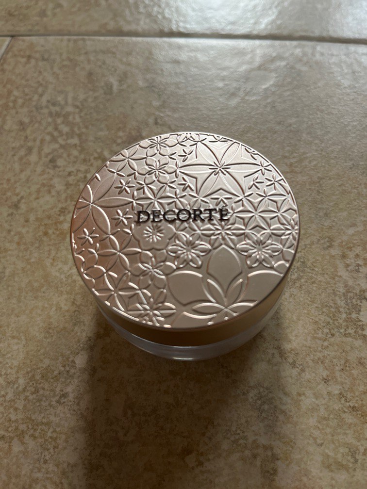 Decorte Face Powder, Beauty & Personal Care, Face, Makeup on Carousell