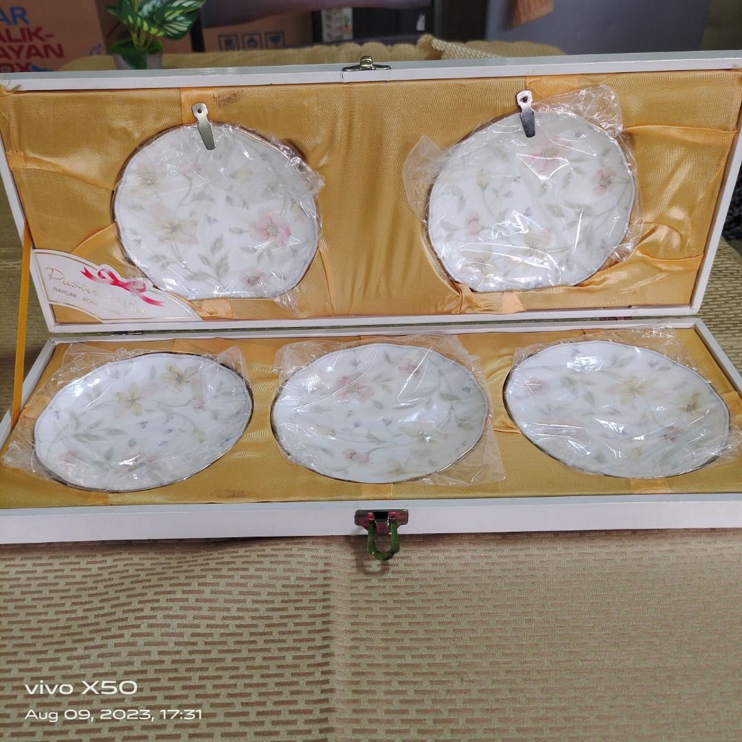 Narumi Dinnerware Bone China Cake Plates, Furniture & Home Living ...